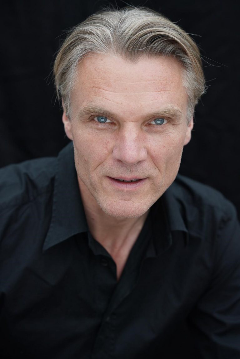 Ensemble – Renaissance Theater